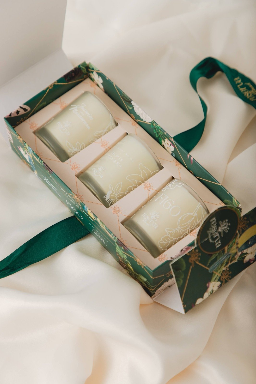 Kit Velas Aromáticas e Hidratantes 70g - Coleção Aromas de Sucesso ...